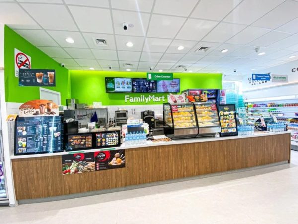 大馬FamilyMart停賣酒精飲料 目標300家FamiCafe後年獲清真認證 | 国内 | 2023-05-10 – 光明日报