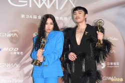 【金曲34】Hush首奪金曲歌王 A-Lin五度問鼎終封歌后 | 精選 | 即時 | 娛樂 | 2023-07-02 – 光明日报