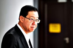 【林冠英海隧案】辯方226申請彈劾關鍵證人扎魯 | 精选 | 即时 | 国内 | 2024-01-17 – 光明日报