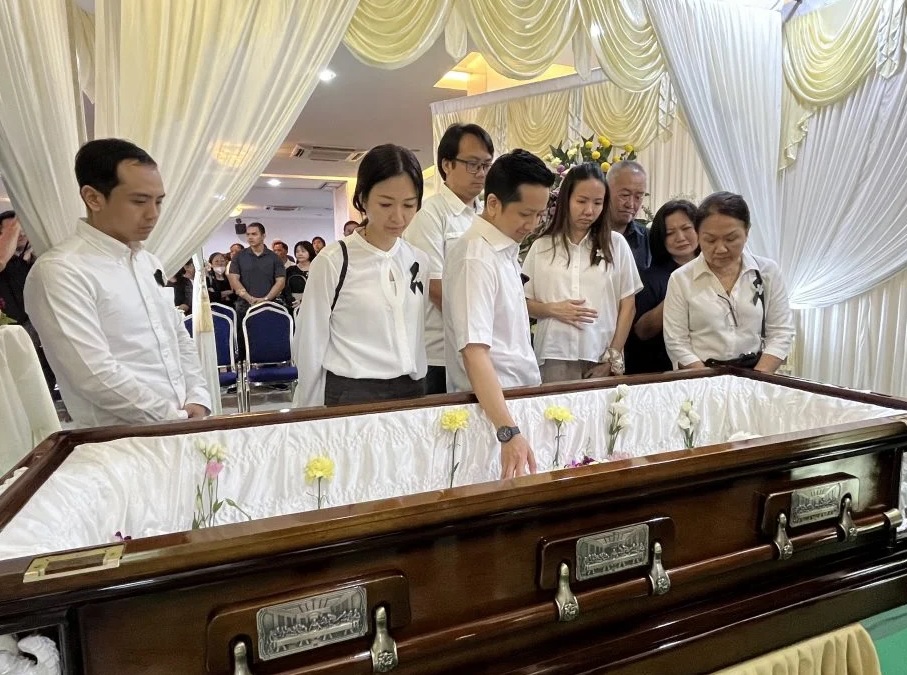 眾多黨員親友出席告別禮 佐瑟古律舉殯下葬 | 国内 | 2024-04-23 – 光明日报