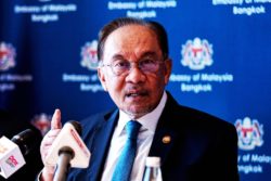 星洲封面国旗插图失誤〡安华：国旗象征国家主权 非小事须走法律程序 | 精选 | 即时 | 国内 | 2025-04-18 – 光明日报