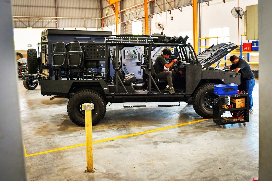 履行国防部新合约 Cendana Auto放眼每月生产25车 | 精选 | 即时 | 国内 | 2025-04-25 – 光明日报